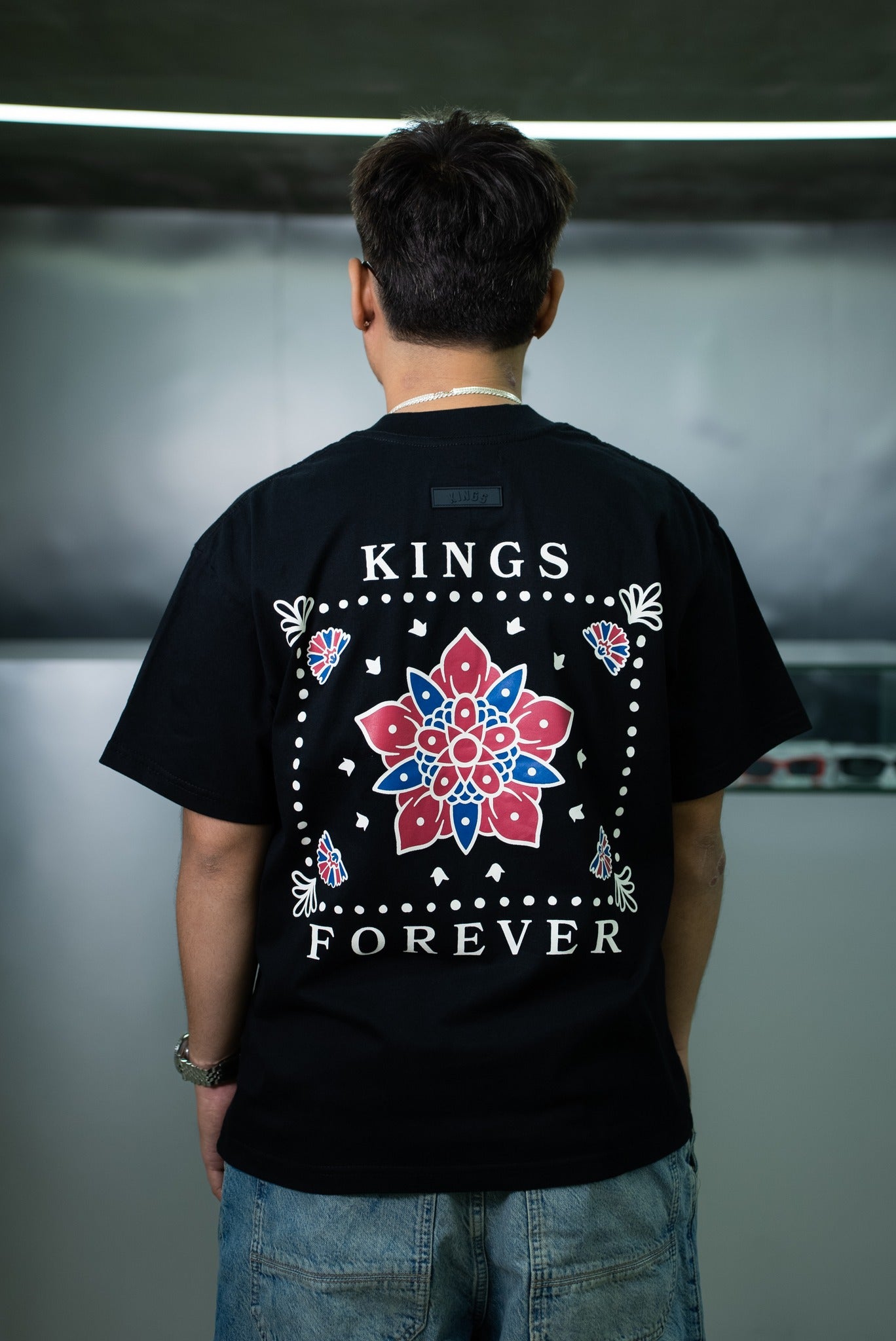 MANDALA – KINGS FOREVER