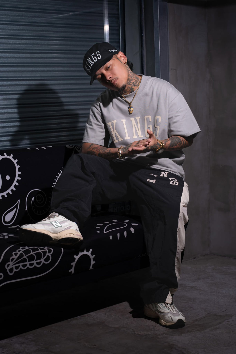 UNI GRANDMA – KINGS FOREVER